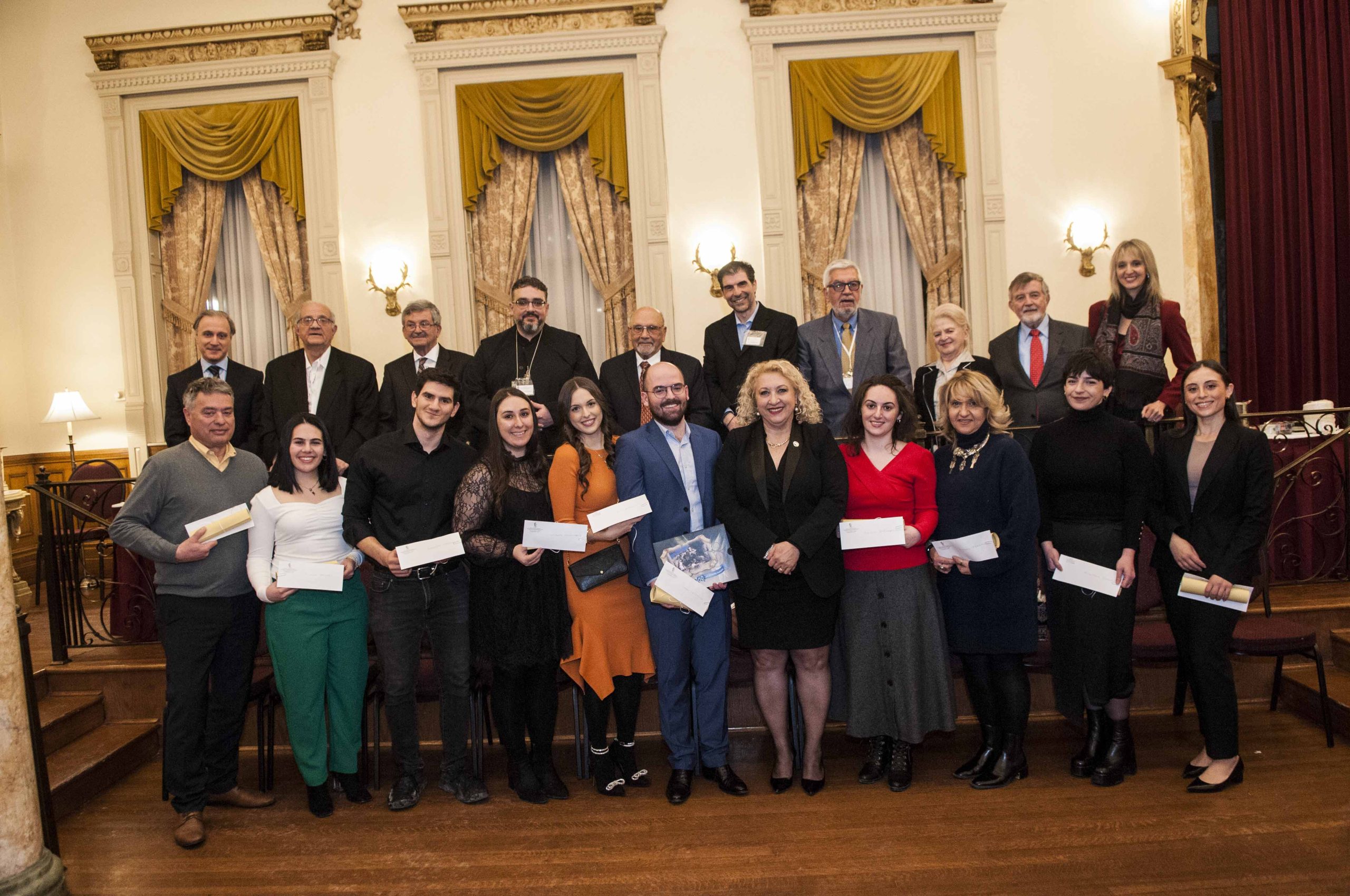 ΕΛΛΗΝΙΚΟ ΙΔΡΥΜΑ ΥΠΟΤΡΟΦΙΩΝ Το στήριγμα των Ελλήνων φοιτητών του Κεμπέκ ...